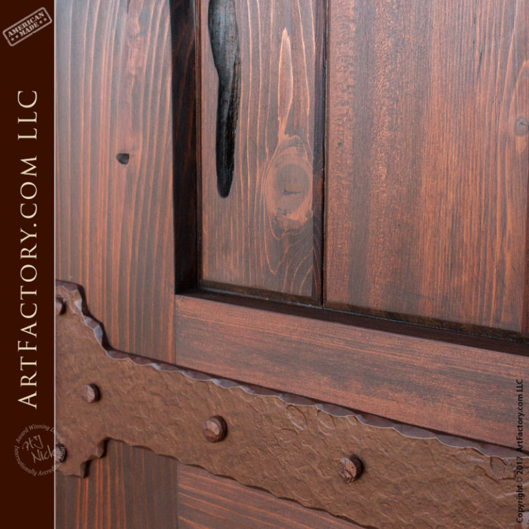 Arched Wooden Garden Gate: Custom Vertical Groove Design