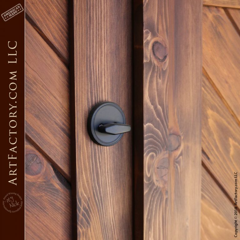 Diagonal Plank Double Doors: 18th Century American Colonial Inspired